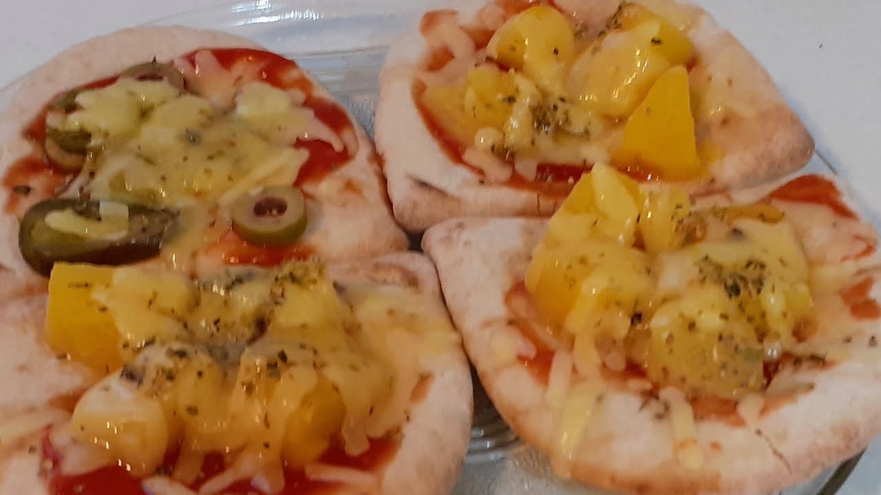 mini pizza 🍕 - YouTube