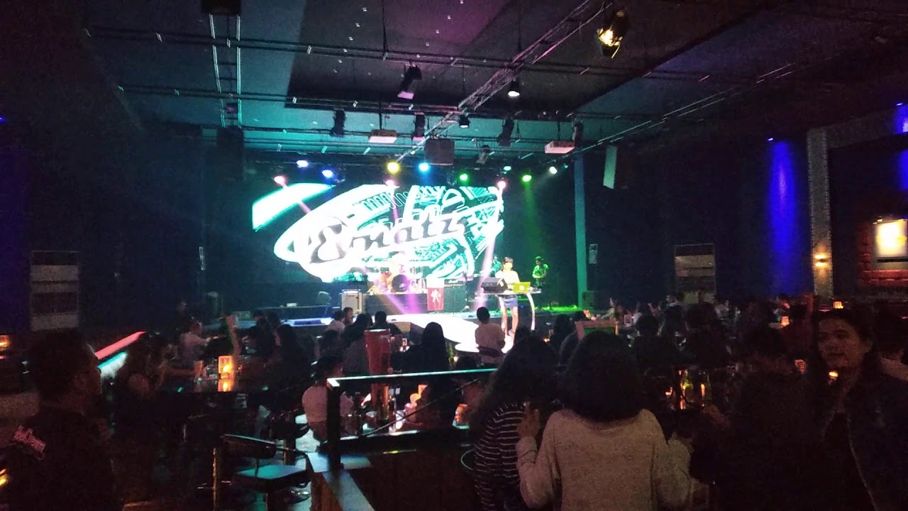 TOBA DREAM CAFE Jakarta - YouTube
