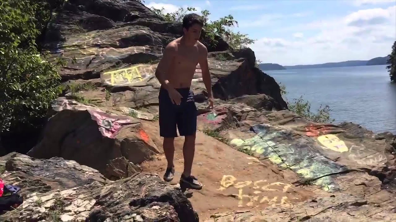 Cliff Diving at Peach Bottom, PA - YouTube