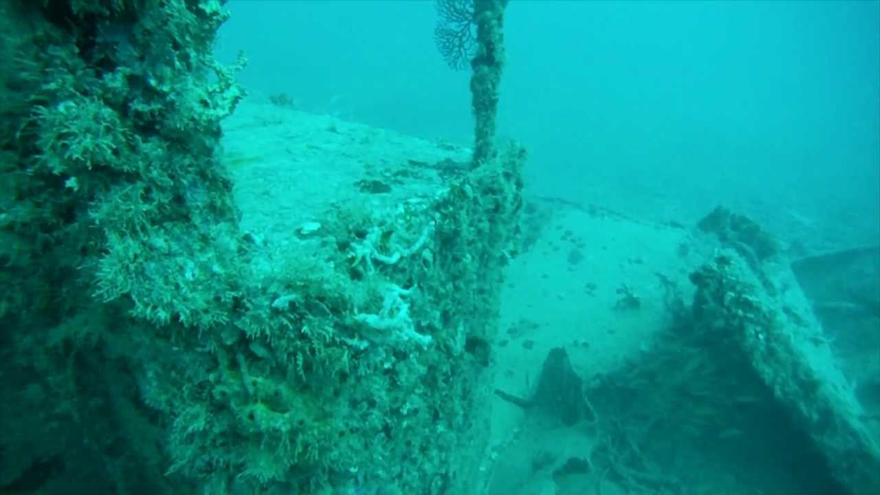 Mercedes Shipwreck in Fort Lauderdale - YouTube