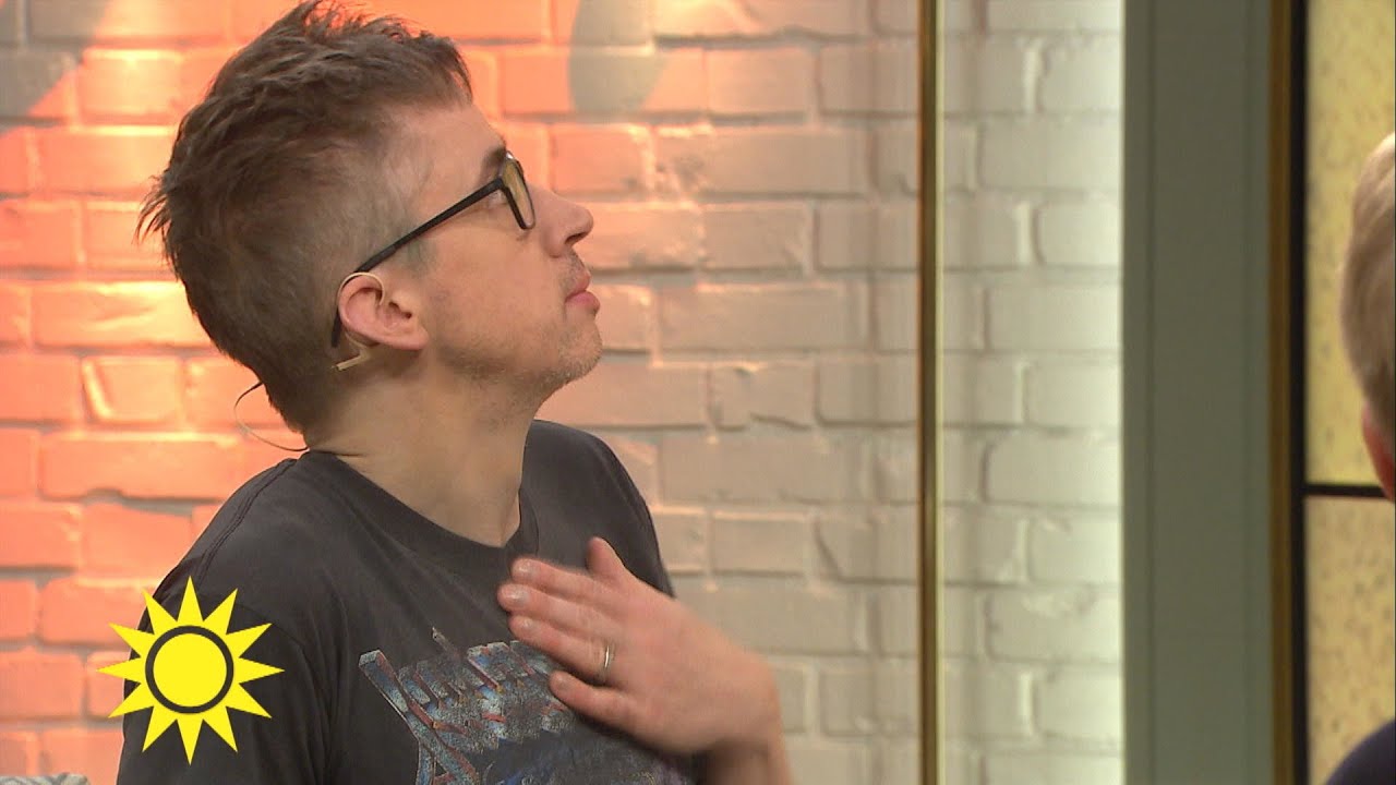 Fredrik Strage: "Rocken dog 2008" - Nyhetsmorgon (TV4) - YouTube