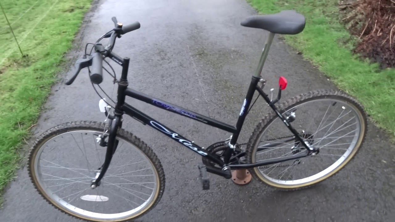 Townsend cycle 10 speed girls bike - YouTube
