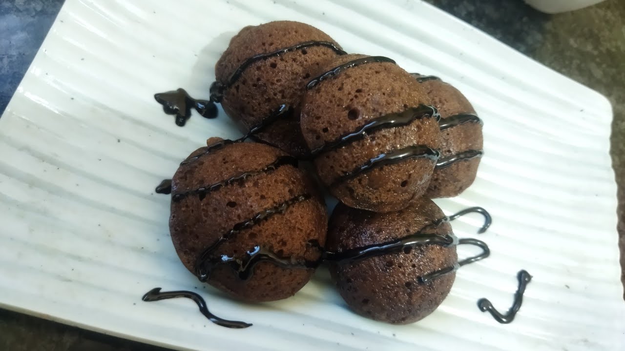 😋😋Mini Choco Lawa Cake in easy way..10मिनट लगे बनने में और 2 मिनट में ...