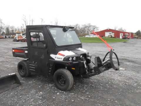 Bobcat 3450 Toolcat - YouTube
