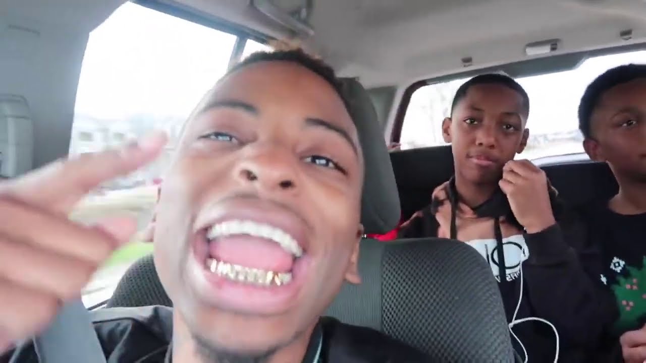 BOUGHT THE BAD KID'S GOLD DIAMOND CUT GRILLZ - YouTube