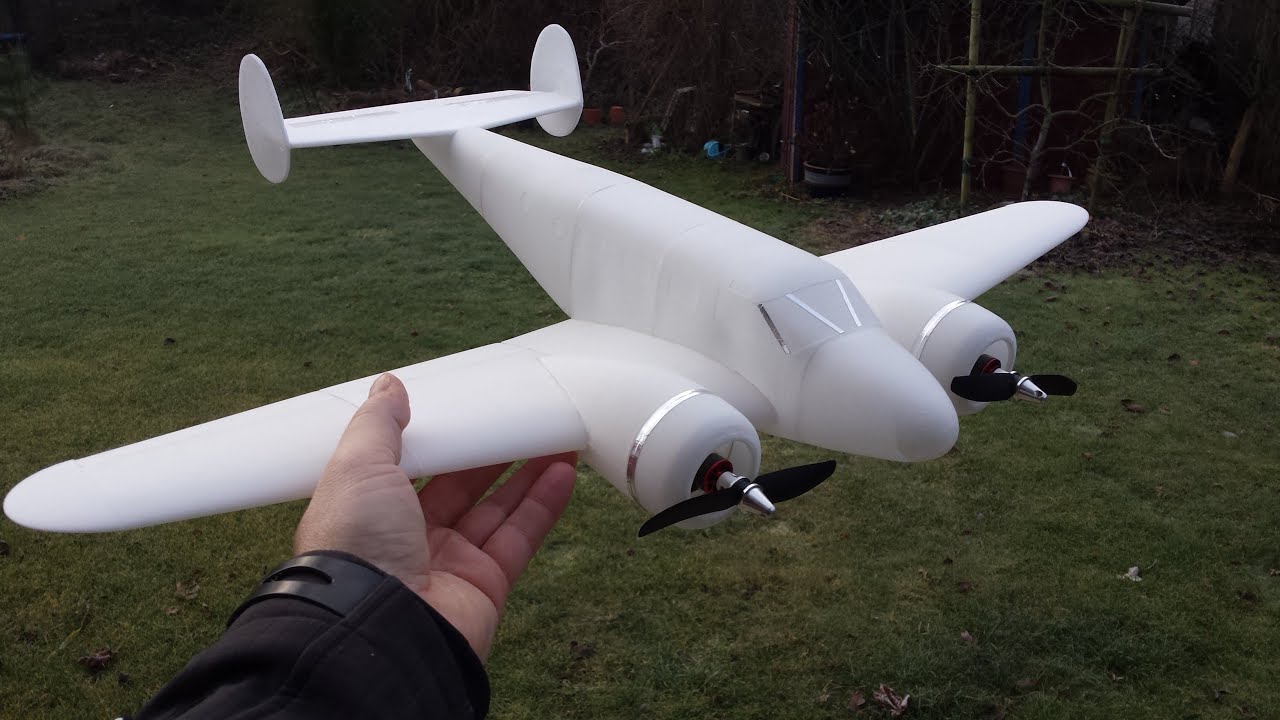 3d printed Beechcraft 18 RC - YouTube