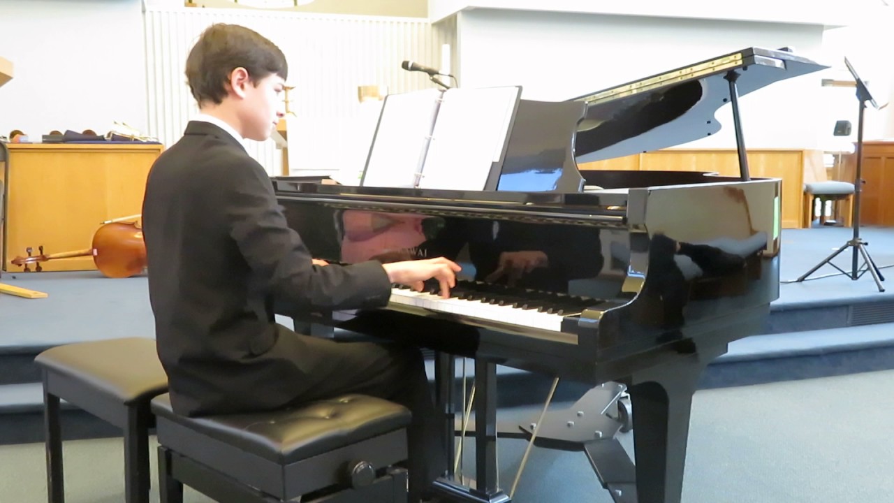 Chris Ruckman plays "Summertime" - YouTube