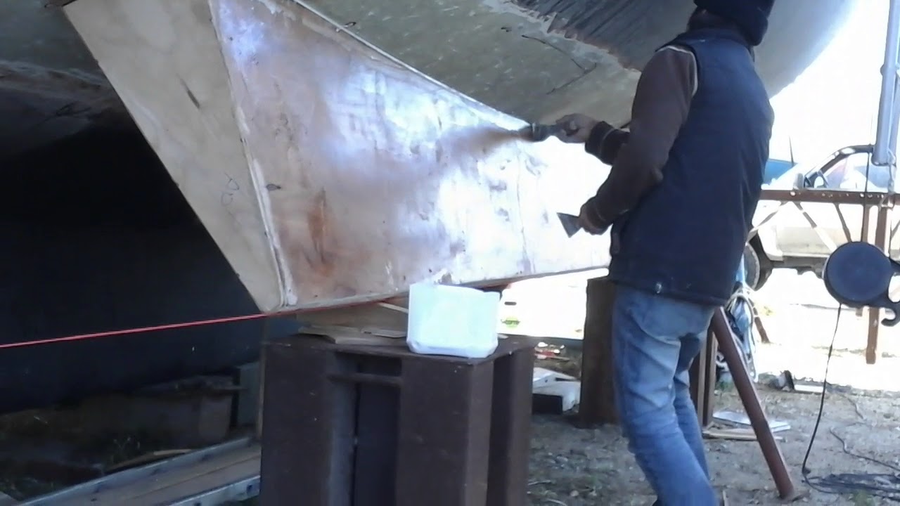 Rolling Chocks. Cheoy Lee 52 FRT. Navy Service fr. allanS750 - YouTube