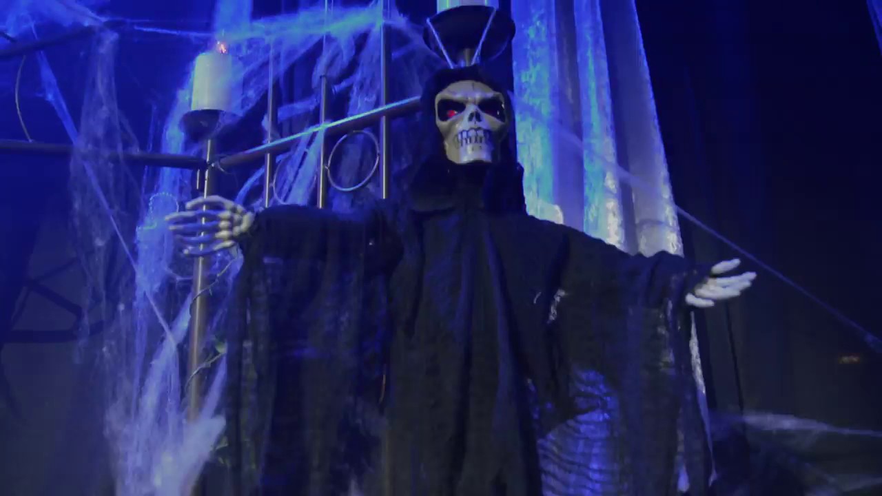 Animated Flying Skeleton Ghost - YouTube