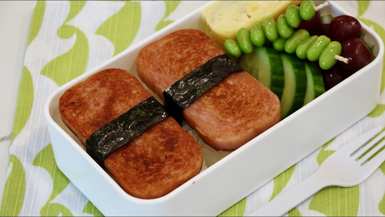 Spam Musubi Recipe - Japanese Cooking 101 - YouTube