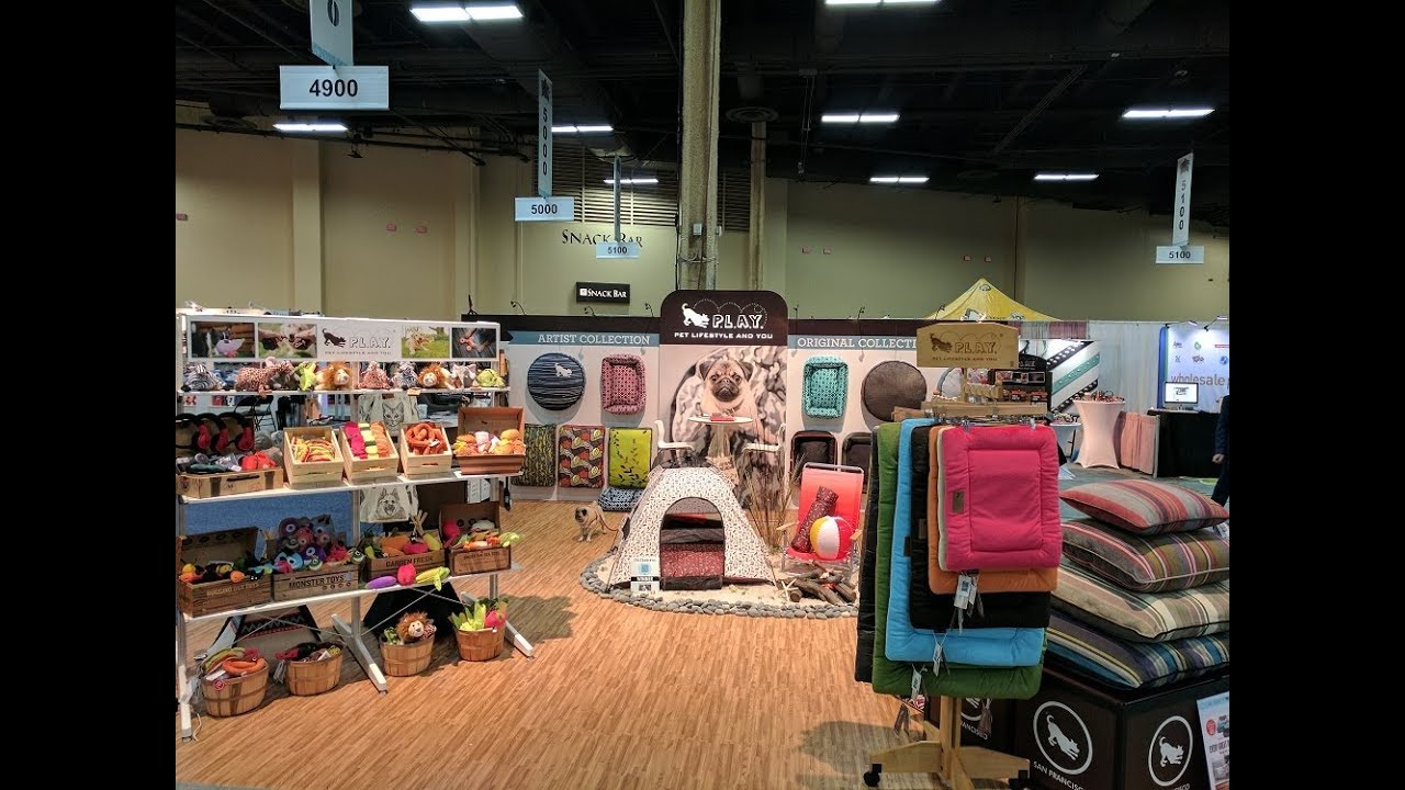 SuperZoo 2017: Cool Time-lapse of P.L.A.Y.'s Booth Set-Up - YouTube