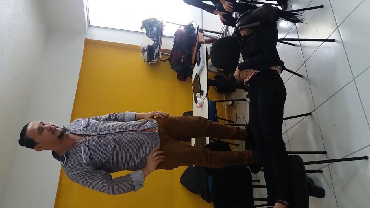 Ponte Humana. Catalepsia hipnótica com Jeann Azevedo - YouTube