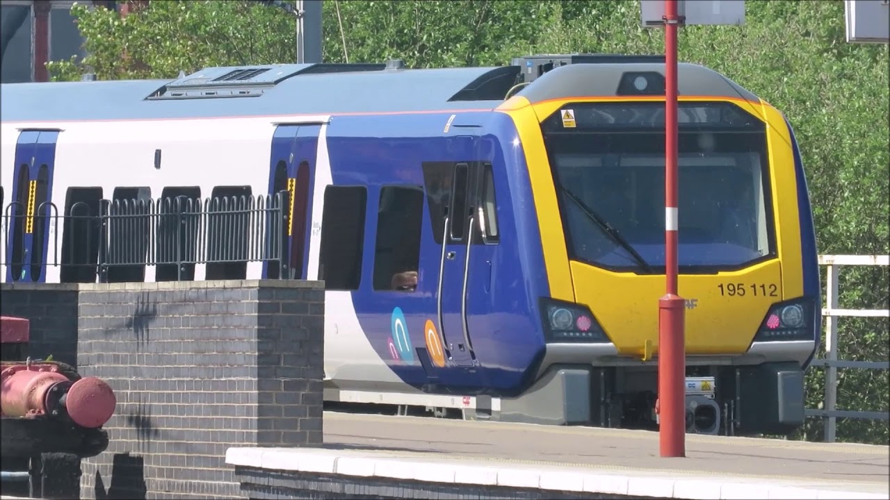 Class 195's & 331's - Northern - (Caf) - YouTube