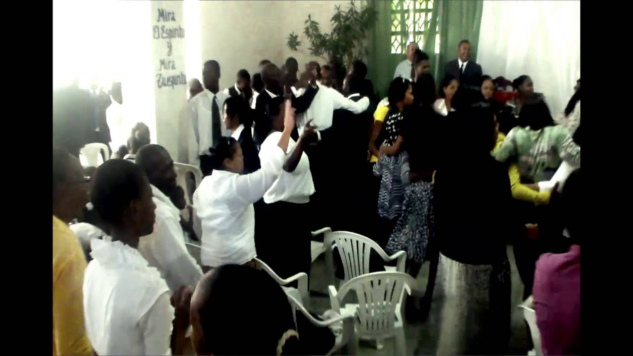 ACTIVIDAD EN LA ROMANA PASTOR ELVIS MARTE - YouTube
