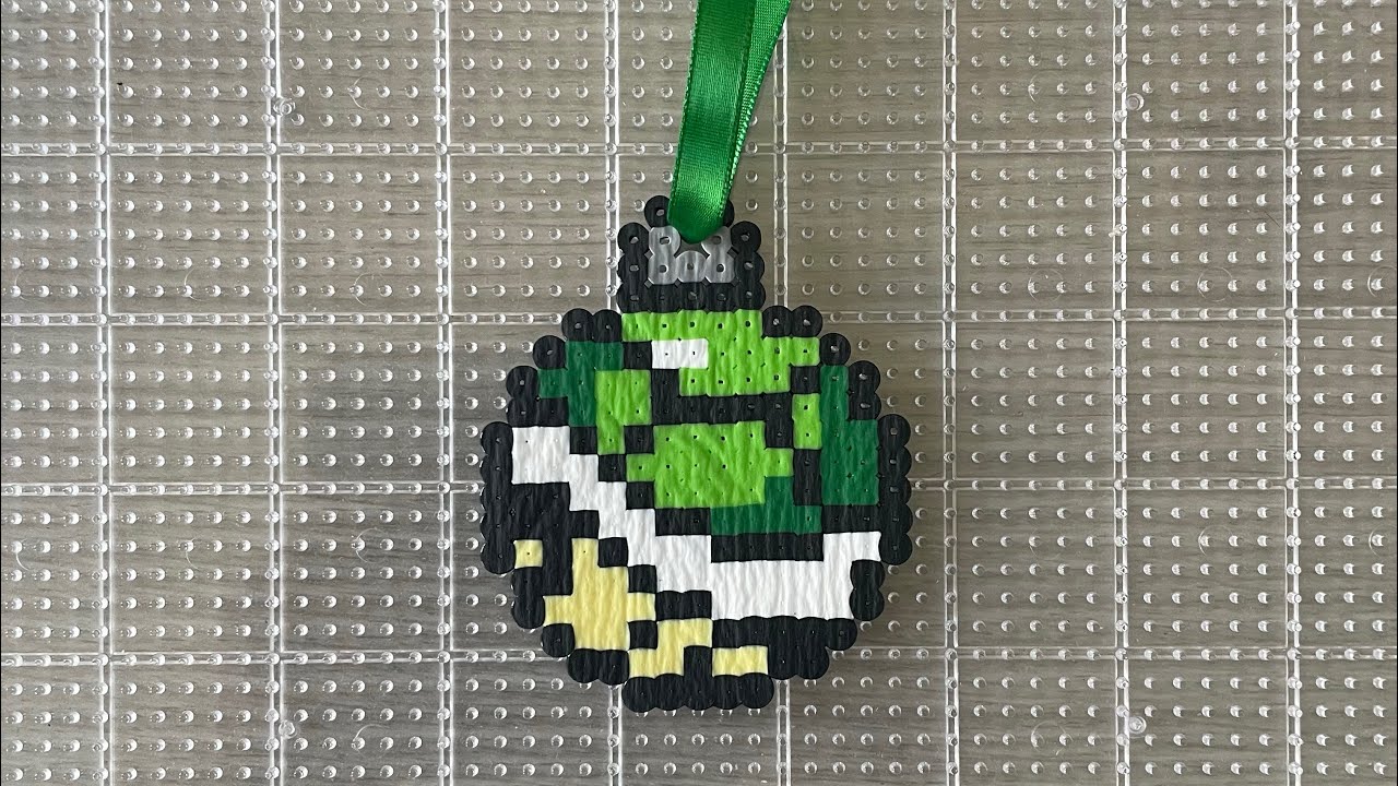 Koopa Shell Mario Perler Bead Ornament Timelapse - YouTube