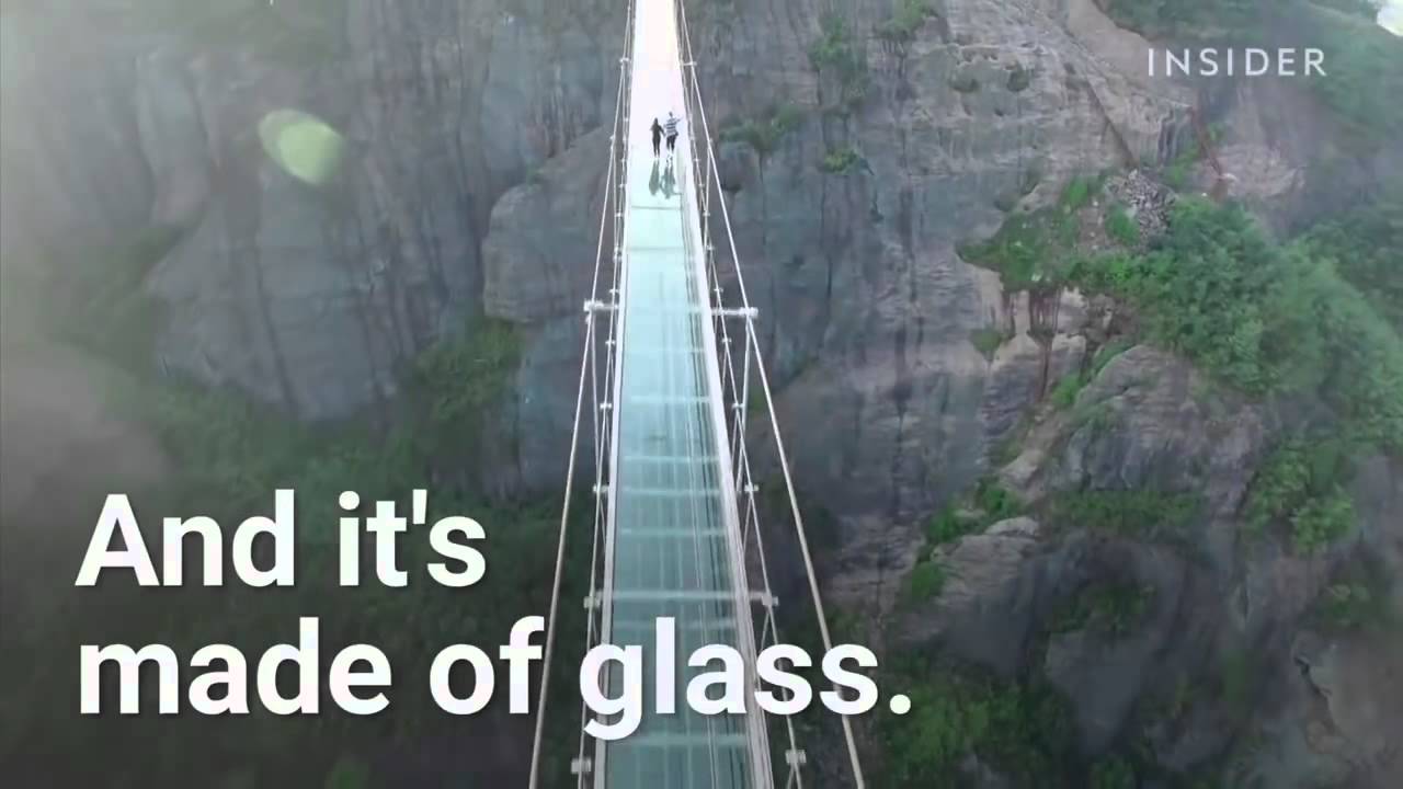 Glass bridge across the Grand Canyon - YouTube