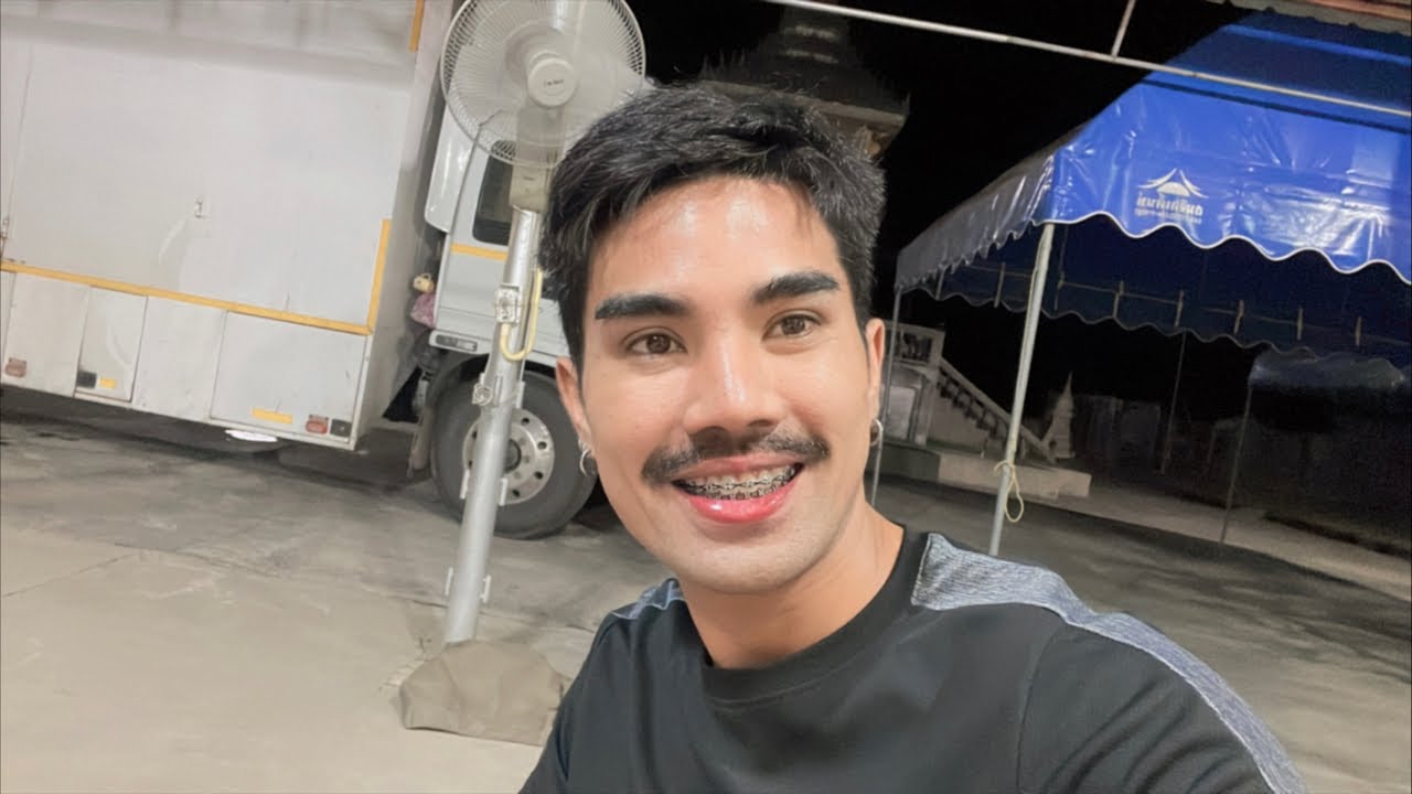 ทักทาย ท่านยศ ลําเพลิน OFFiCIAL กำลังถ่ายทอดสด - YouTube