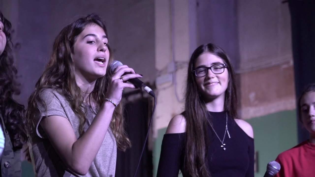 NUNART'18. ESCENARI EL COR 3. Concert Hallelujah illa de l'aire - YouTube