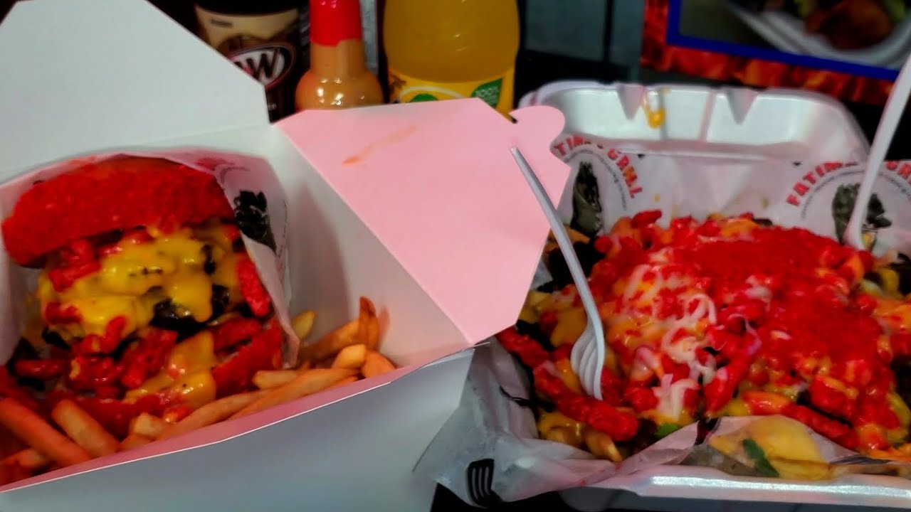 Best Burger in the world!! Hot Cheetos beef burger & Hot Cheetos carne ...