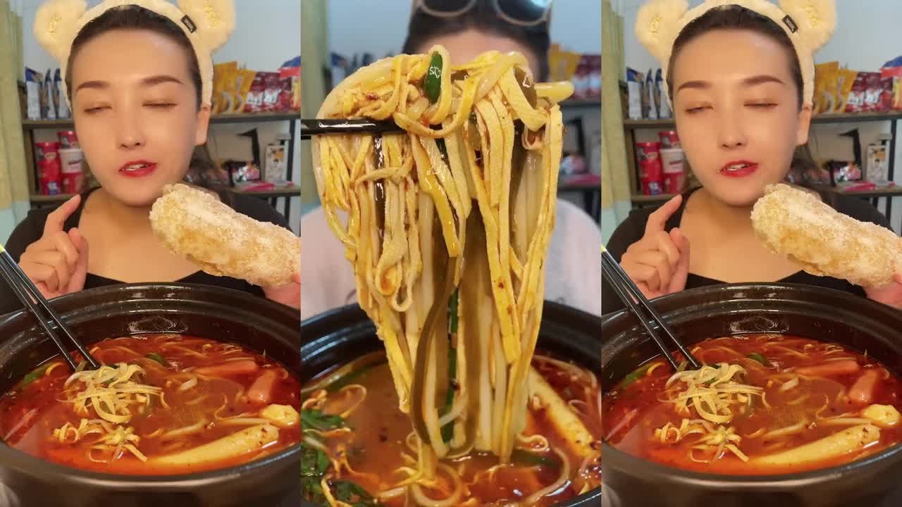 ASMR MUKBANG| Yakisoba Fire noodles! Frank Sausage, Vienna Sausage ...