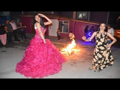 Tam Kapanmada Hıdrellez Kutlamaları! Romanlar Gelinlik Giyerek Böyle Göbek Attı!