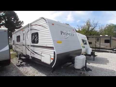 SOLD !2013 Heartland Pioneer BH25 Travel Trailer, Sleeps 9, Weighs 4900 Pounds, Clean $8,995