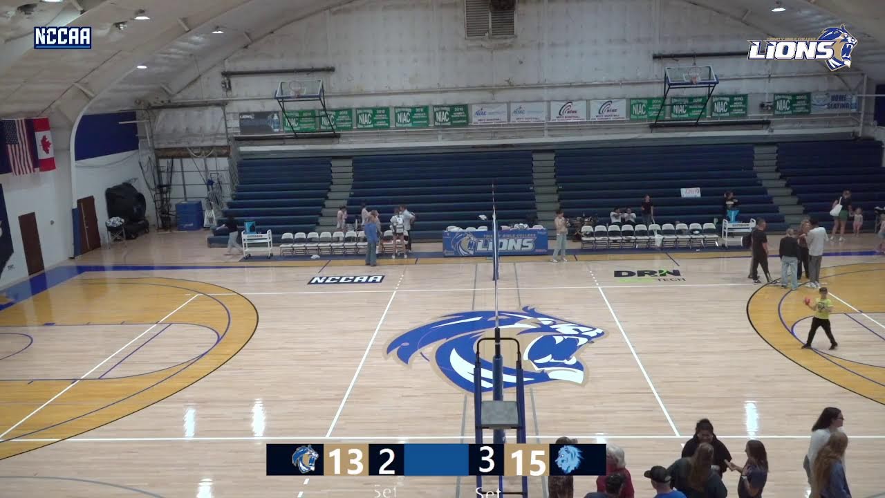 Women's Volleyball Vs. Lake Region State College! - YouTube