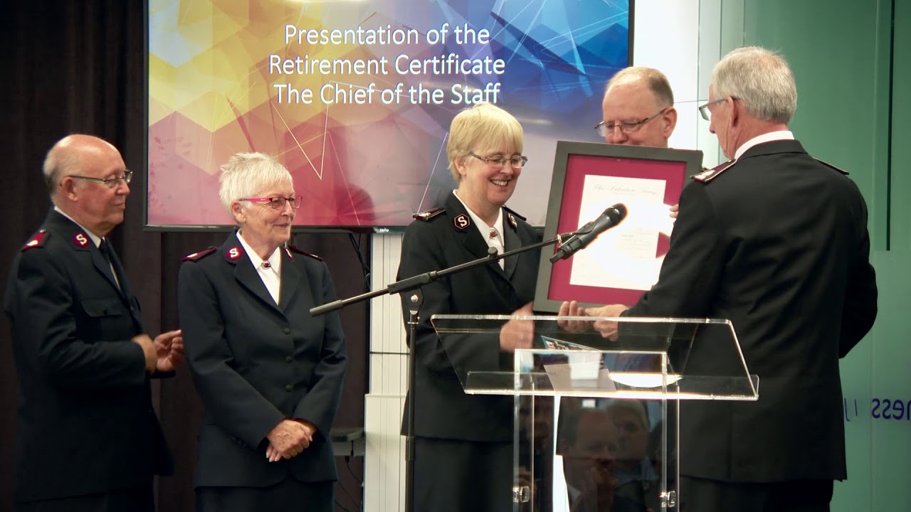 IHQ Farewell of General André Cox – 2 August 2018 - YouTube