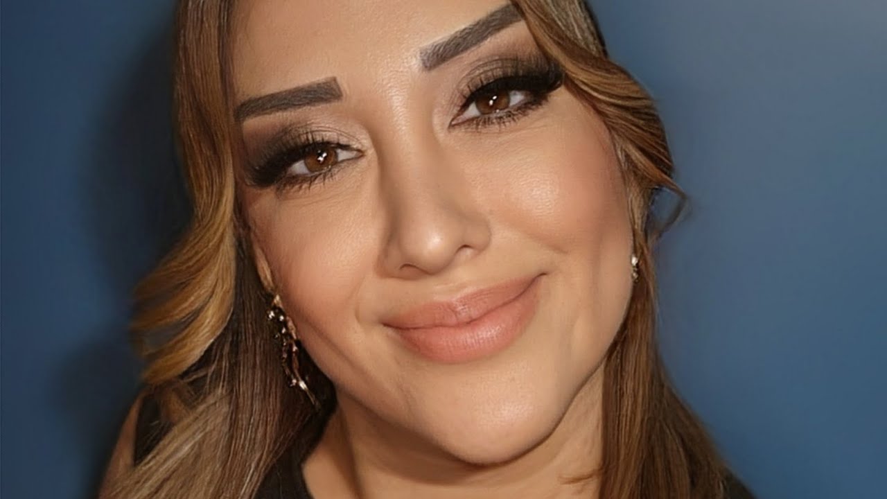 EDA ALAKUŞ - KUM GİBİ (BEYOĞLU OTANTİK SAHNE CANLI YAYIN KAYDI) - YouTube