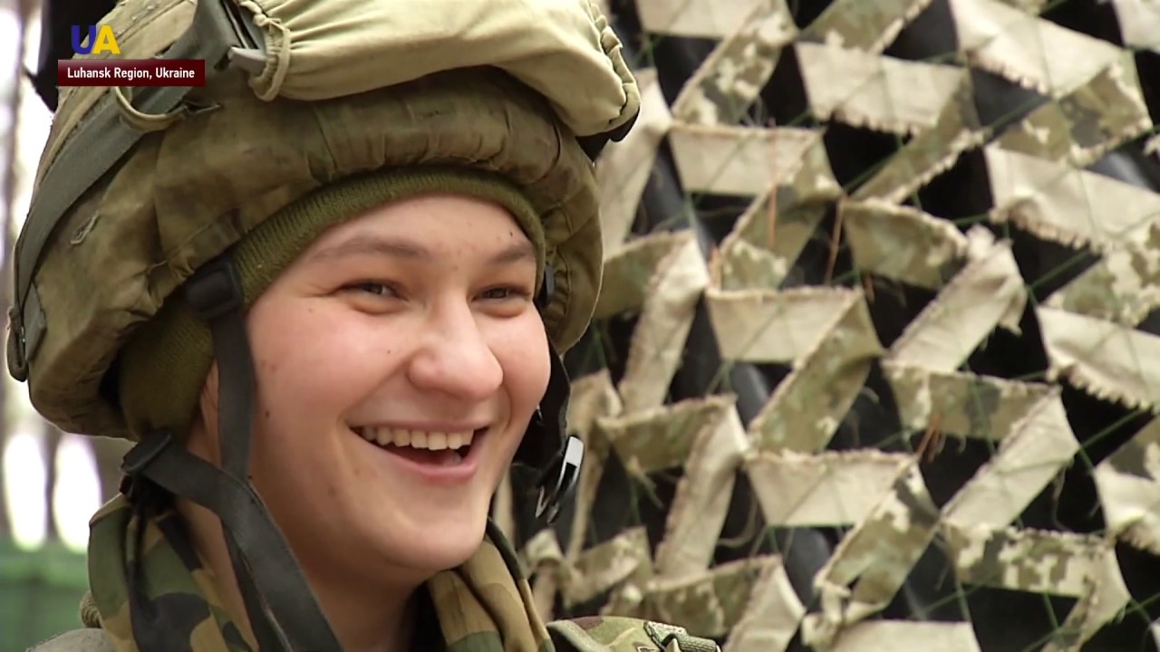 Women Protect Ukraine on Donbas Frontline - YouTube