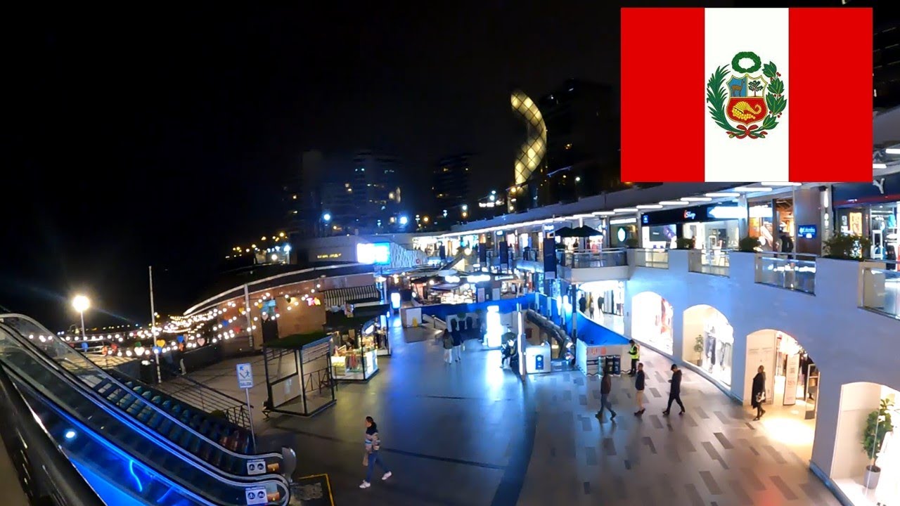 Recorriendo el turístico centro comercial Larcomar de Lima - YouTube