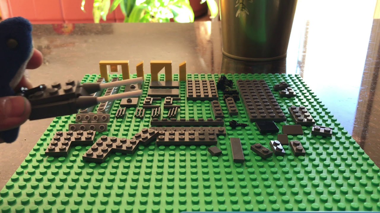 How To Make a Mini LEGO tank (ratte) - YouTube