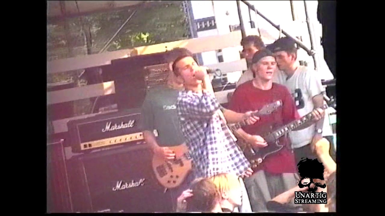 Snapcase live at Musiktheater Bad on July 2, 1994 - YouTube