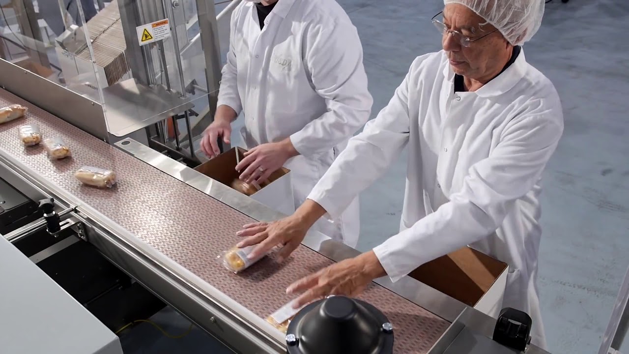 Combi Packaging - Ergopack Hand Packing Station - YouTube