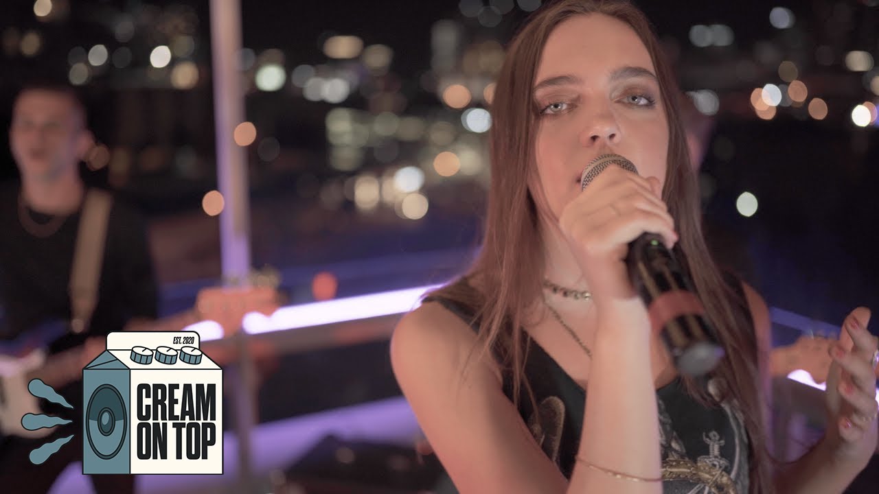 CAMRYN CLARK - BEST FRIENDS EX Live in Nashville for Cream On Top - YouTube