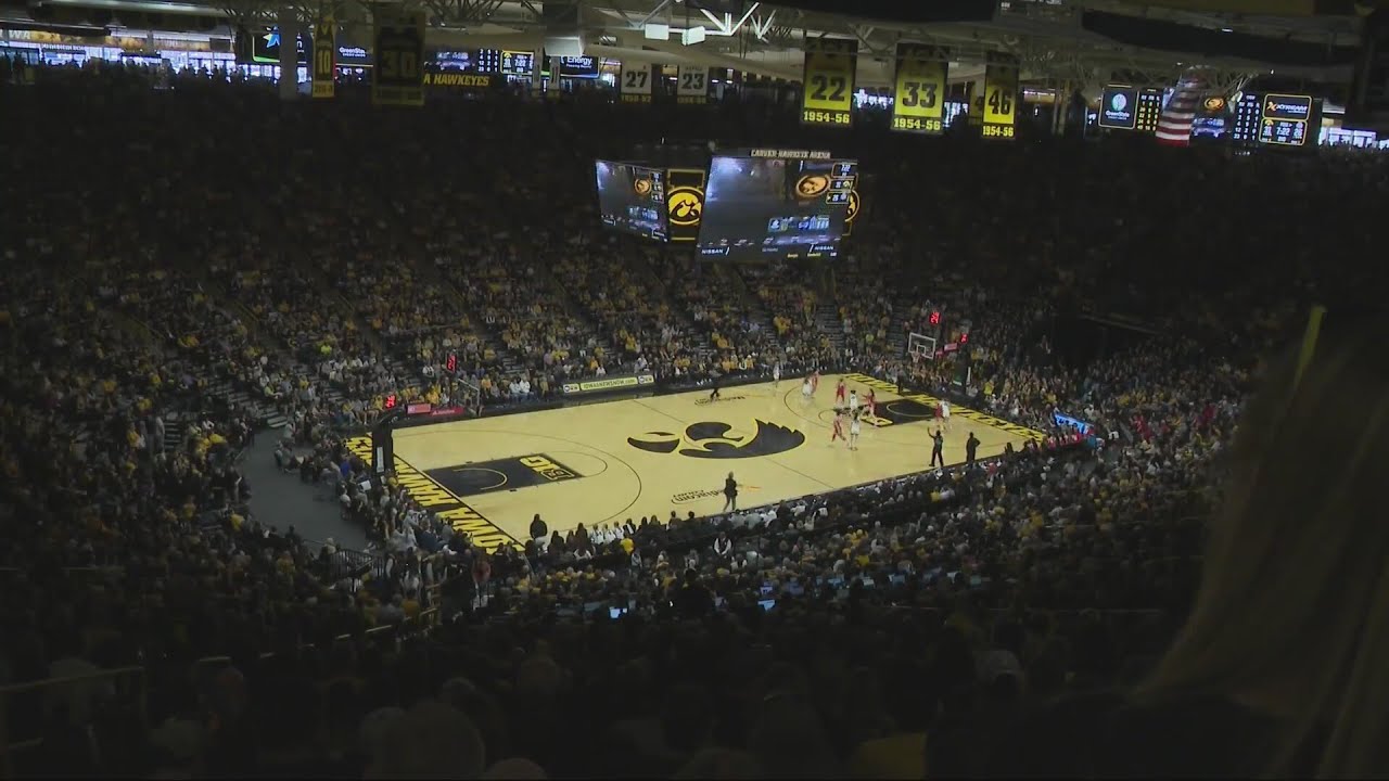Iowa regular season finale draws Hawkeye fans near and far - YouTube
