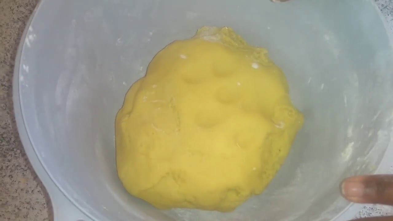 Vin Kade kòman mwen fè pen mayi🥖🌽 - YouTube