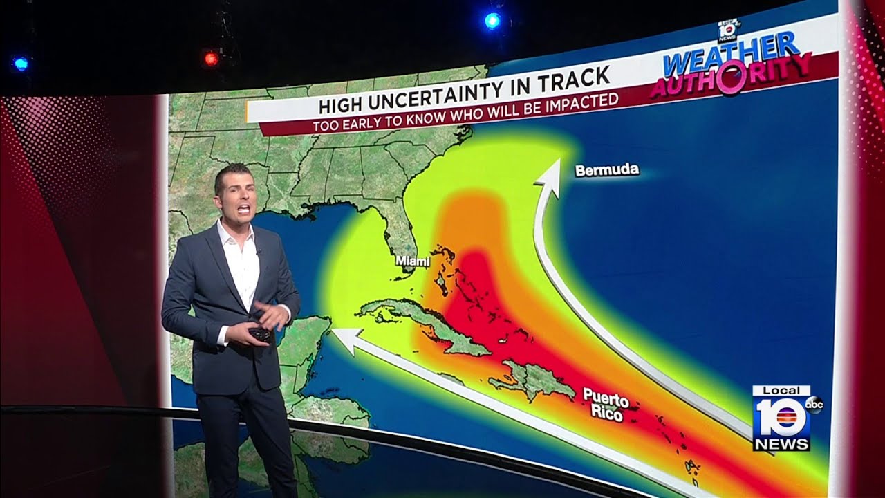 Tropical wave tracks west to Caribbean - YouTube