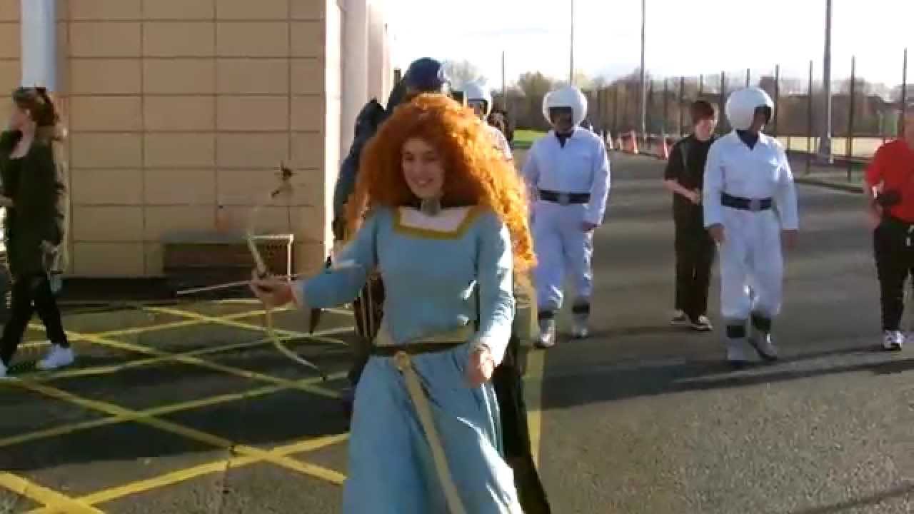 Wrexham Comic Con November 2014, with the Dragon order costume group ...