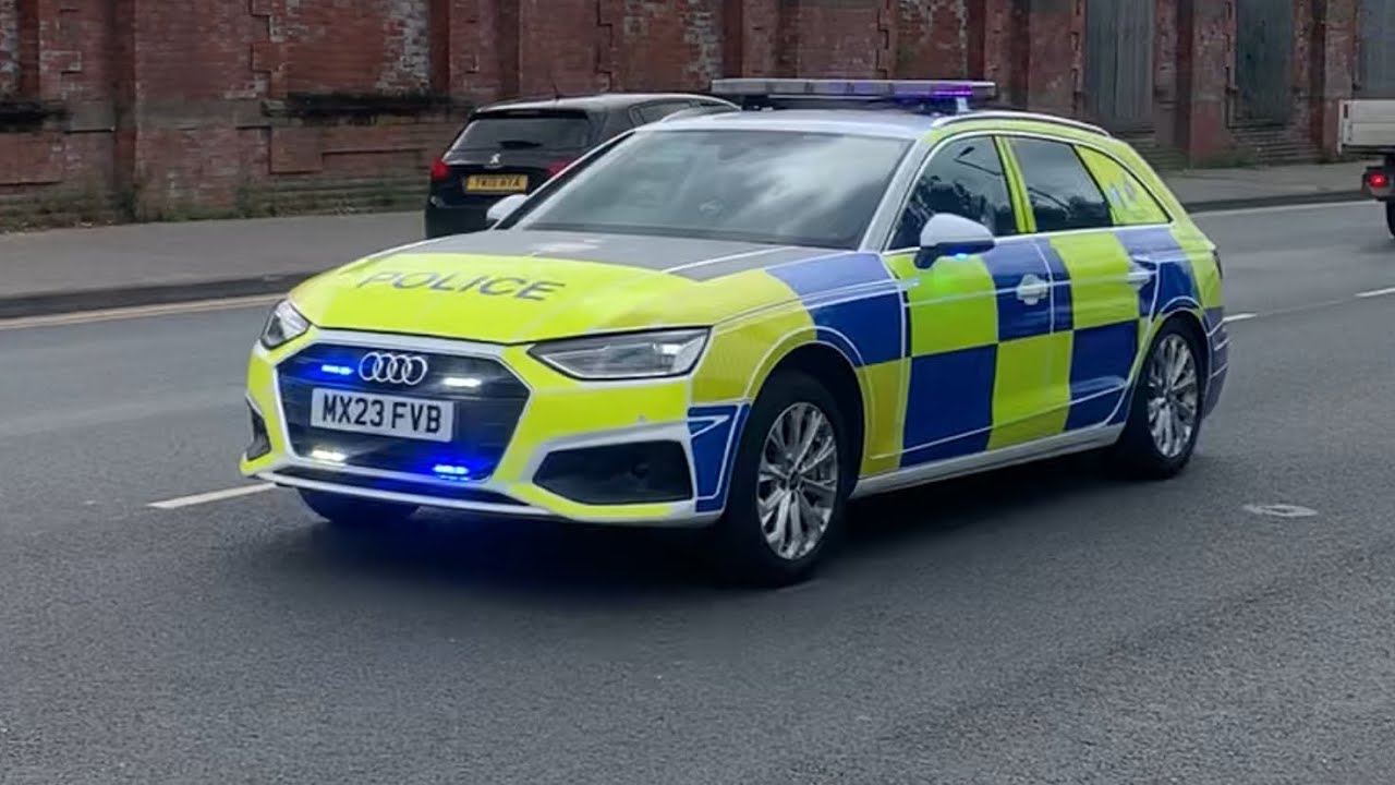 Marked Audi A4 Traffic Car Responding Greater Manchester Police - YouTube