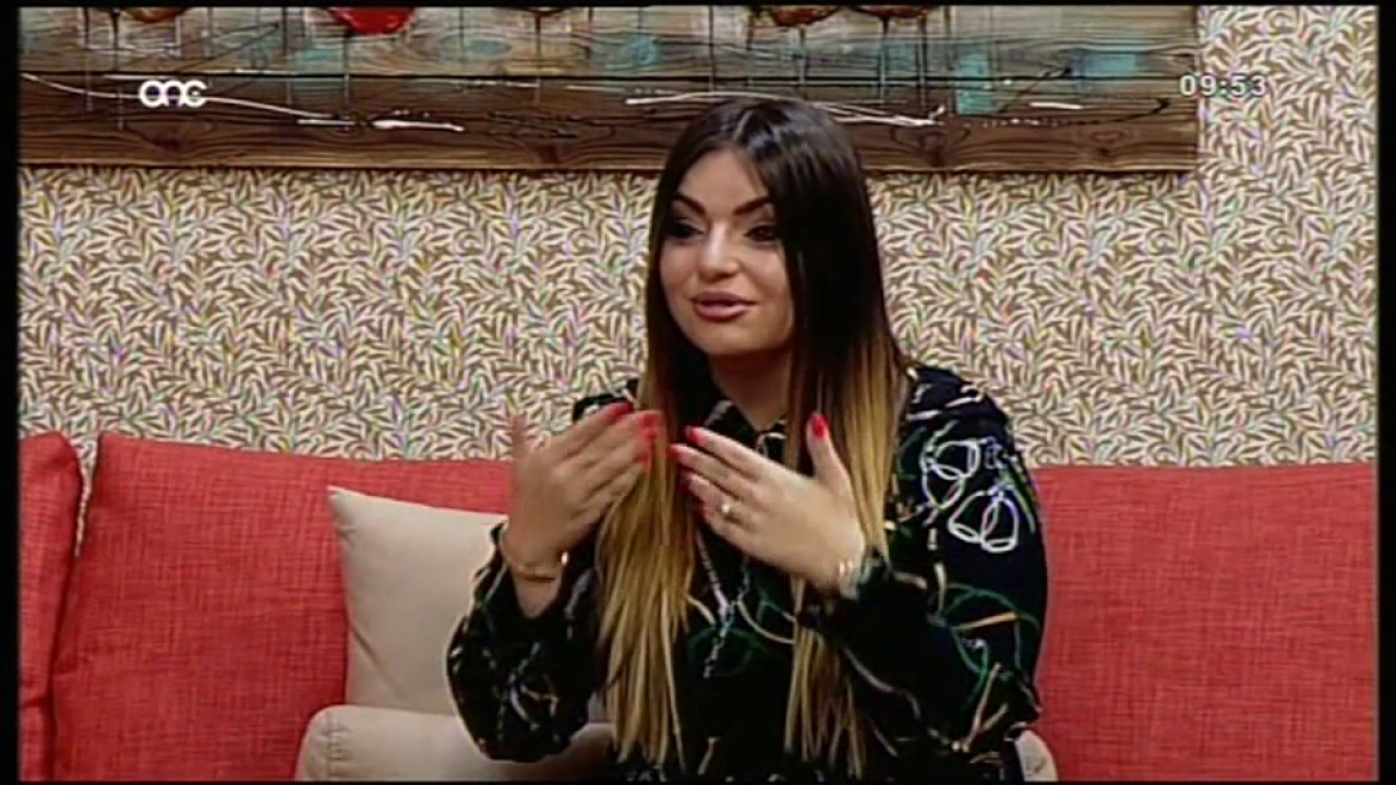 Agnes's Koner no. 8 - Christabelle Borg - YouTube