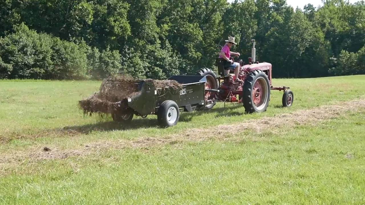 New ABI manure spreader, first day of use. - YouTube