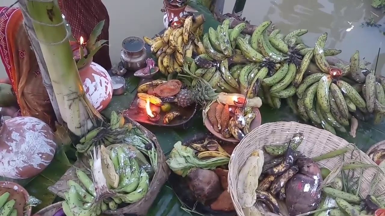 Morning time. Maha Chhath Pooja. Village Sohpur. Narahia bazar. Dist ...