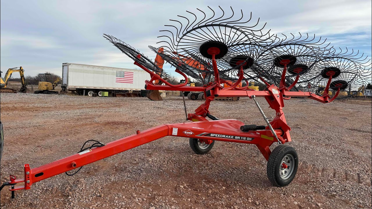 Kuhn Speed Rake SR112 GII Tractor Hay Rake - YouTube