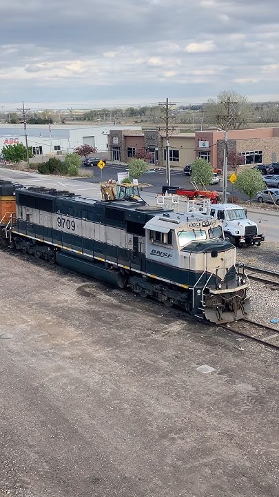 BNSF executive mac 9709 idling at the Longmont depot #bnsf #trains #train #shorts #short # ...