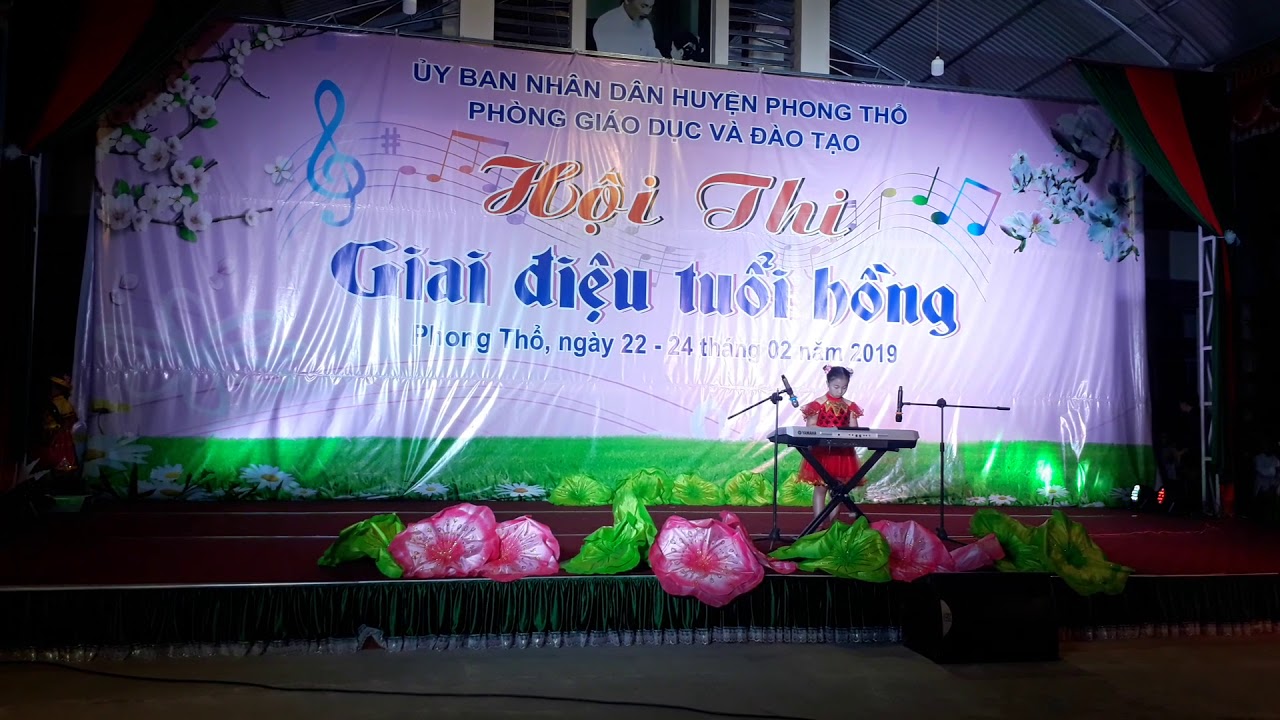 TH Mường So: Độc tấu đàn Oocgan - Đi học - Biểu diễn Vũ Đặng Hà Linh ...