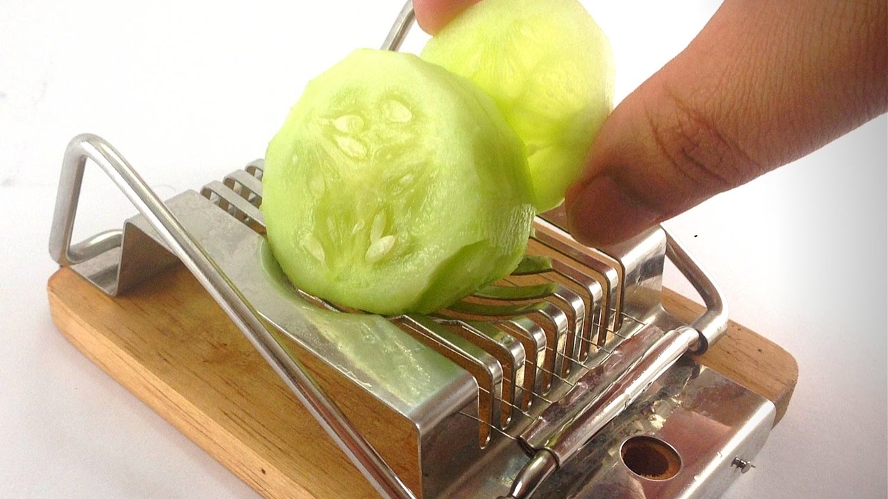 5 THINGS THAT CAN BE CUT WITH AN EGG SLICER- Life Hacks - YouTube