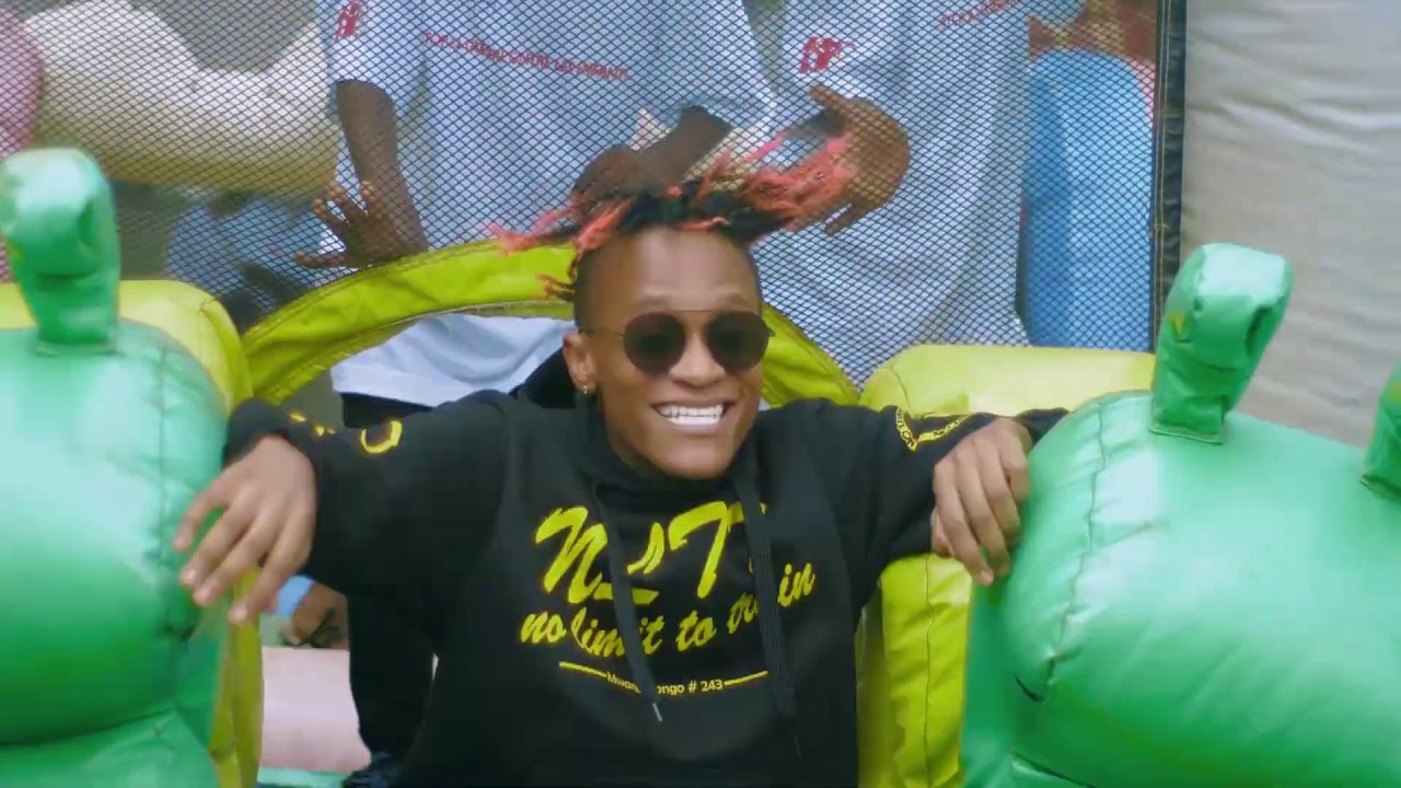 INNOSS' B - Nous sommes l'avenir - YouTube