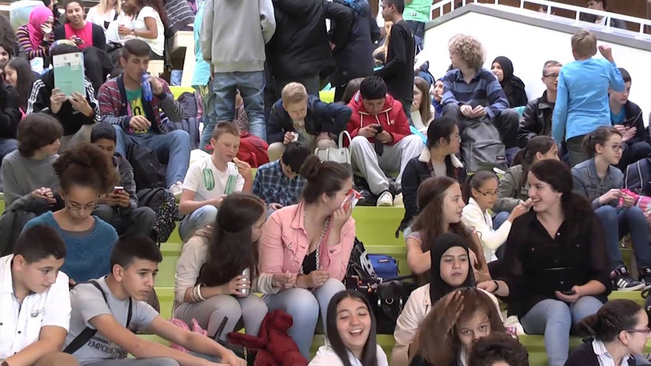 C2C school Lyceum Schravenlant Schiedam - YouTube