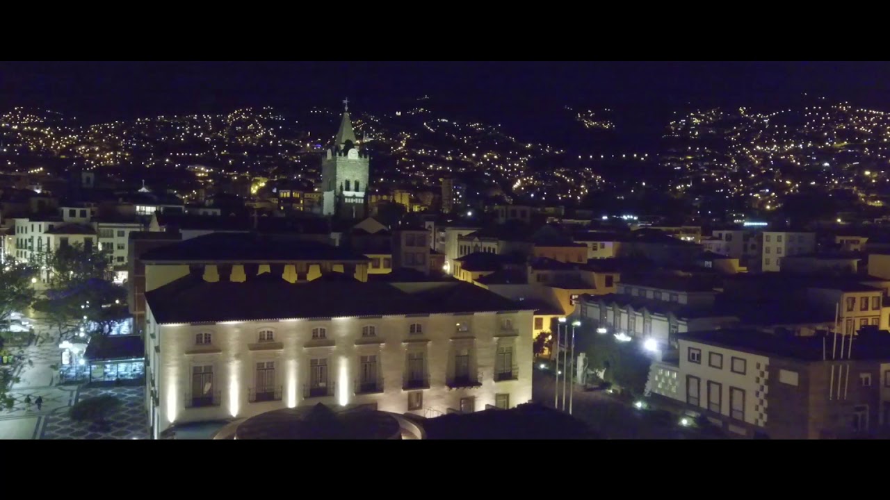Cidade do funchal a noite (Drone view 4K) - YouTube